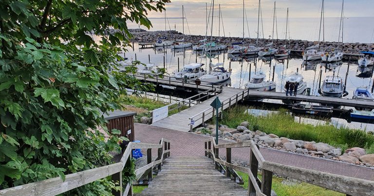 Lohme an der Ostsee auf der Insel Rügen - Geheimtipp nahe der Kreidefelsen